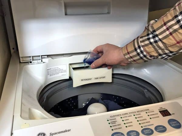Laundry Routine Tips and Free Laundry Schedule Printable