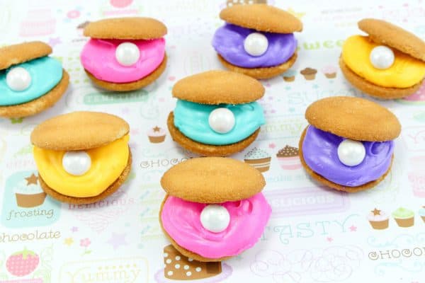 Clam Shell Cookies - Easy No-Bake Mermaid Party Idea