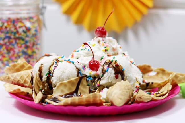 Ice Cream Nachos - A Quick & Easy Dessert Nacho Recipe