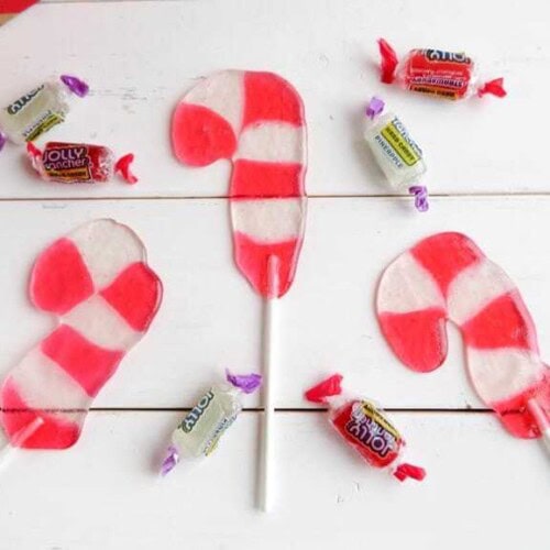 Candy Cane Lollipops – An Easy-To-Make Christmas Treat