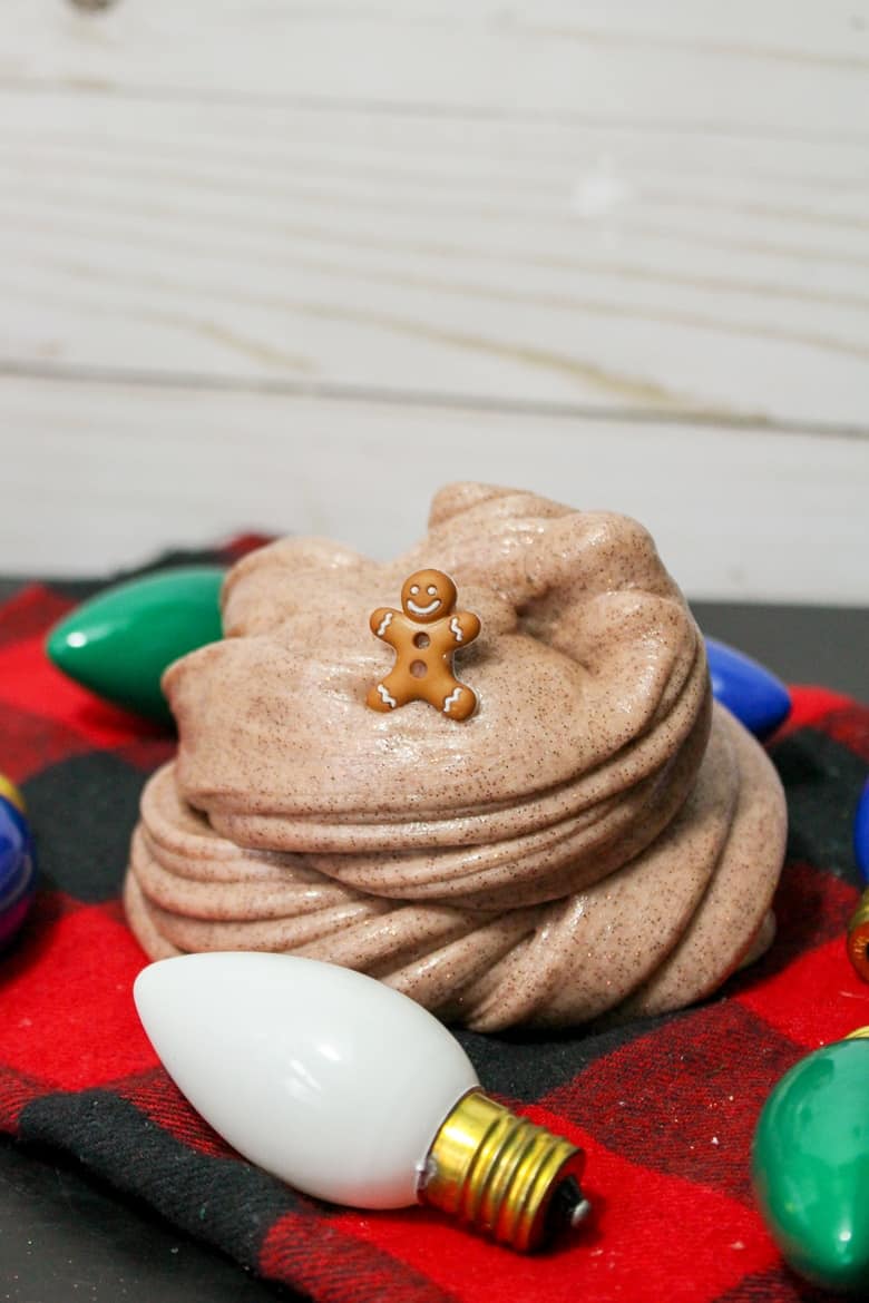 How to Make Gingerbread Slime (Easy Christmas Slime Recipe)