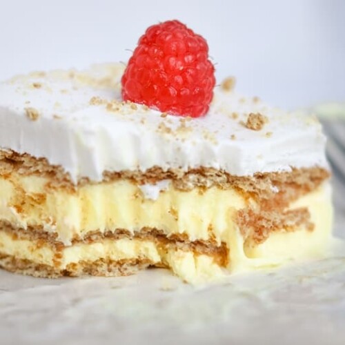 Lemon Icebox Cake {Easy No-Bake Lemon Dessert Recipe}