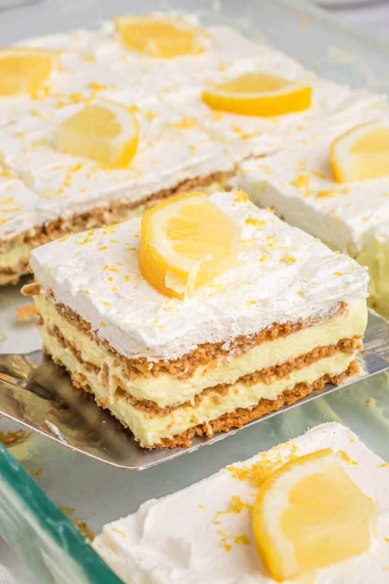 Lemon Icebox Cake (Easy 4-Ingredient Lemon Dessert Recipe)