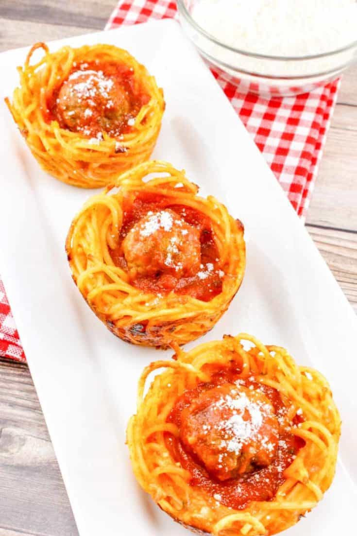 Spaghetti and Meatball Cups {Easy Kid-Friendly Dinner Recipe}