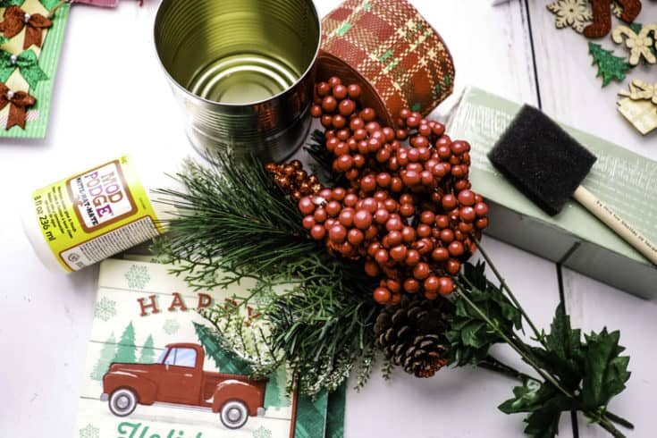 Rustic Farmhouse Floral Can Craft for Christmas (Dollar Tree DIY)