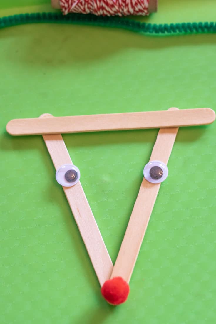 Reindeer Christmas Ornament with Popsicle Sticks DIY
