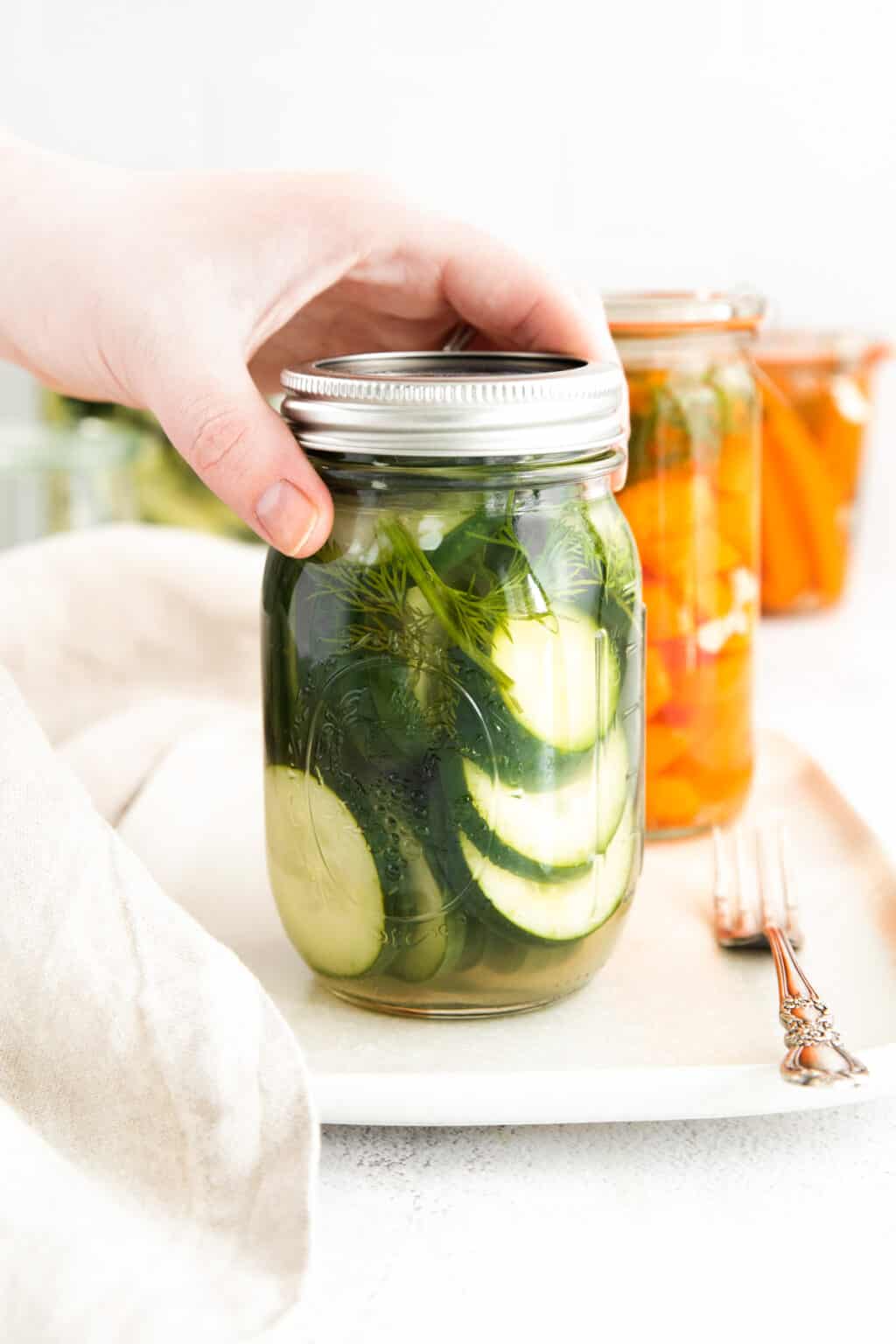 Quick Pickles (Easy Refrigerator Dill Pickle Recipe)