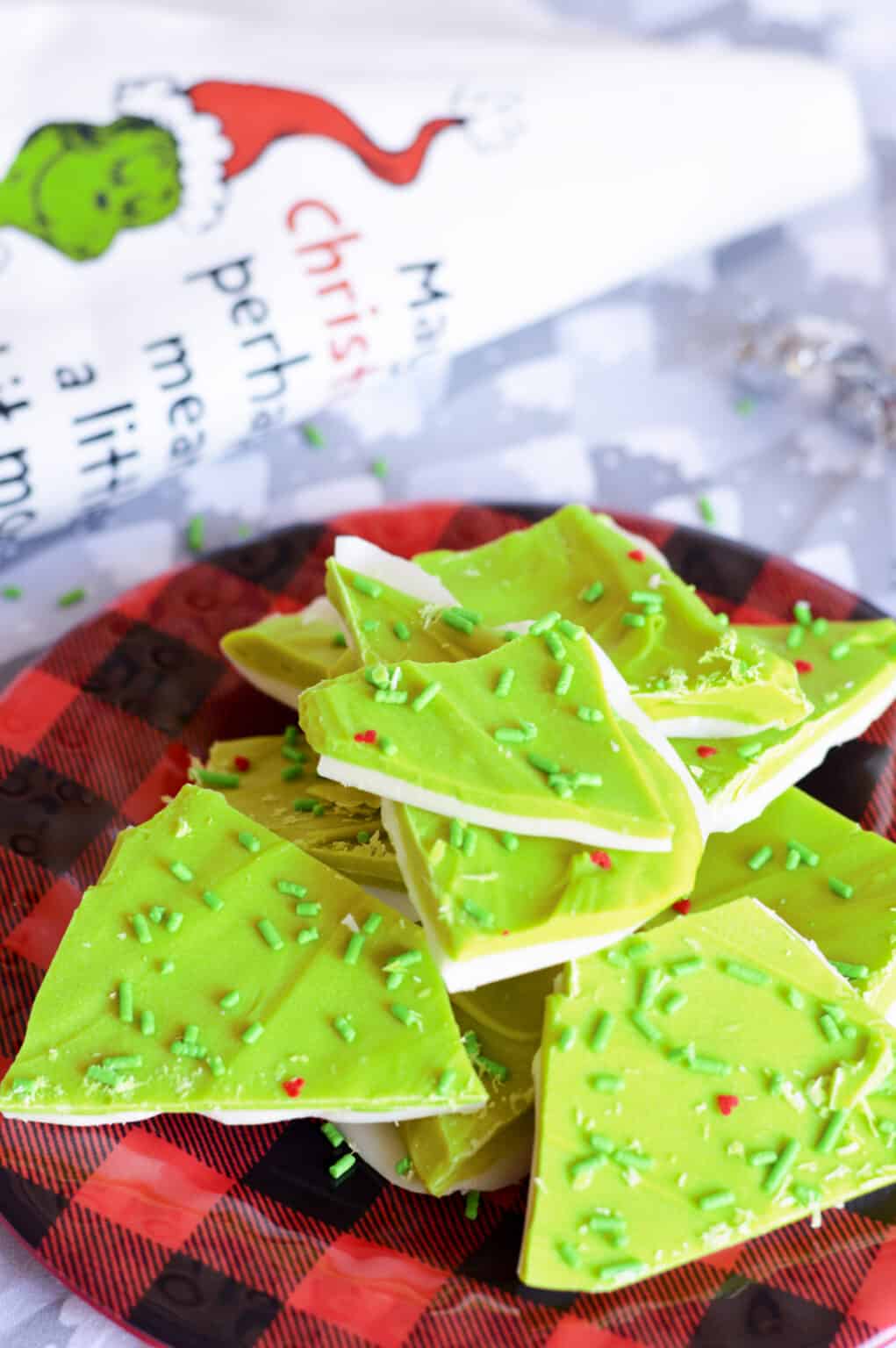 Grinch Bark - Easy 4-Ingredient Christmas Candy Recipe