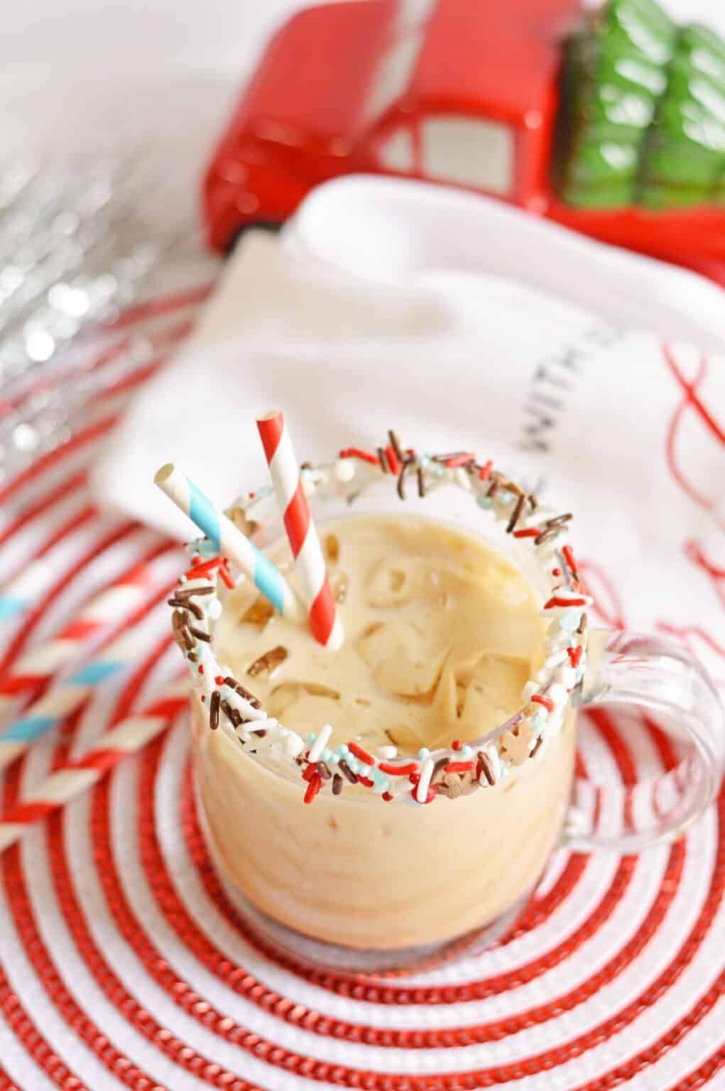 Gingerbread Cookie Cocktail Recipe