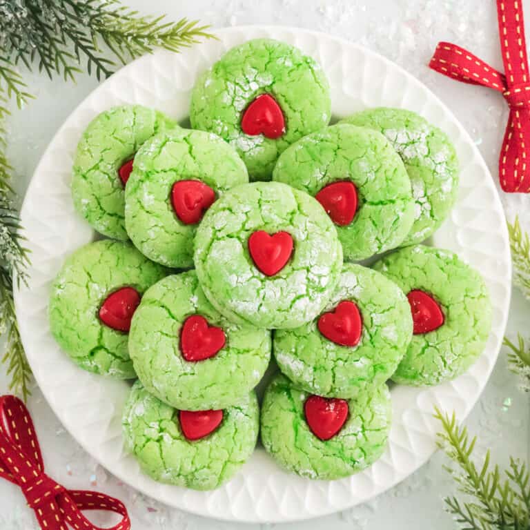11+ of the Best Grinch Dessert & Treats for your Grinch Party