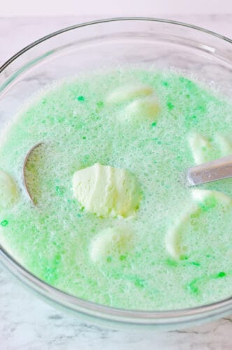 Shamrock Punch [Non-Alcoholic Green St. Patrick's Day Punch]