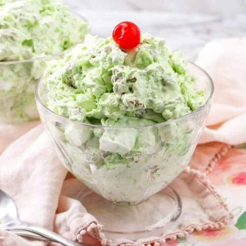Easy Watergate Salad Recipe (Only 5 Ingredients!)