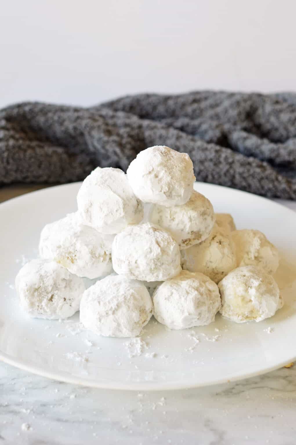Buttery Pecan Snowball Cookies