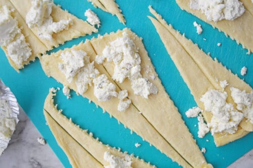 Pull-Apart Crescent Roll Christmas Tree