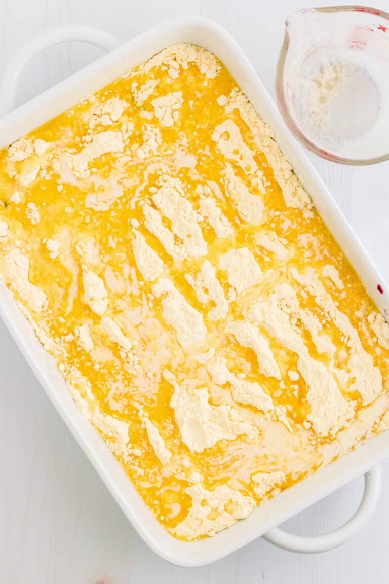 Lemon Blueberry Dump Cake (Easy 4 Ingredient Recipe)