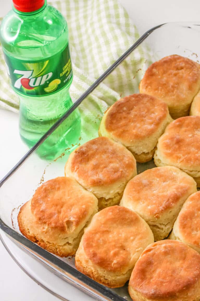 Easy 7-Up Biscuits with Bisquick (Only 4 ingredients!)
