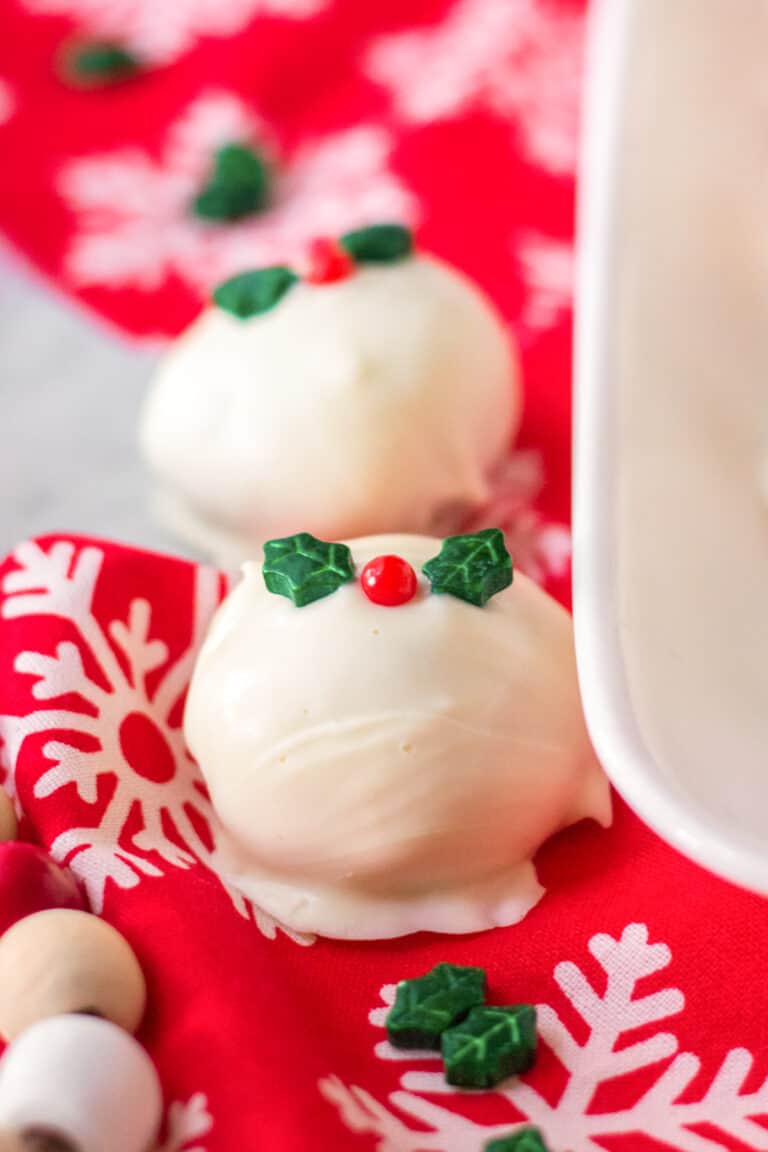 Snickerdoodle Truffles (Easy Oreo Cookie Truffles)