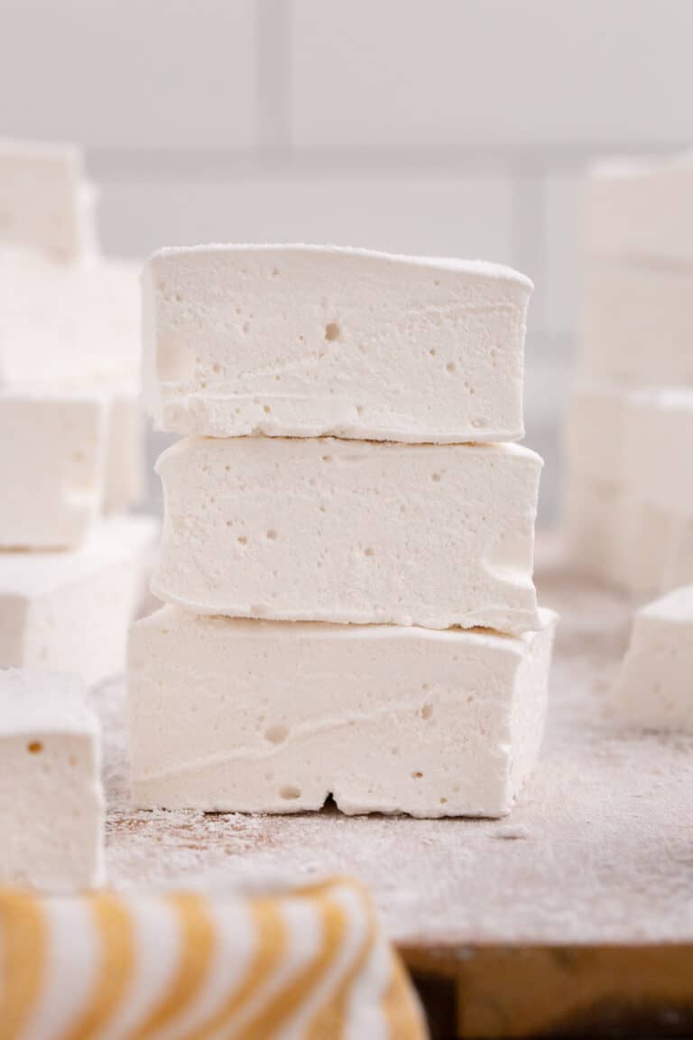 Homemade Marshmallow Recipe + Tips (Soft & Fluffy!)