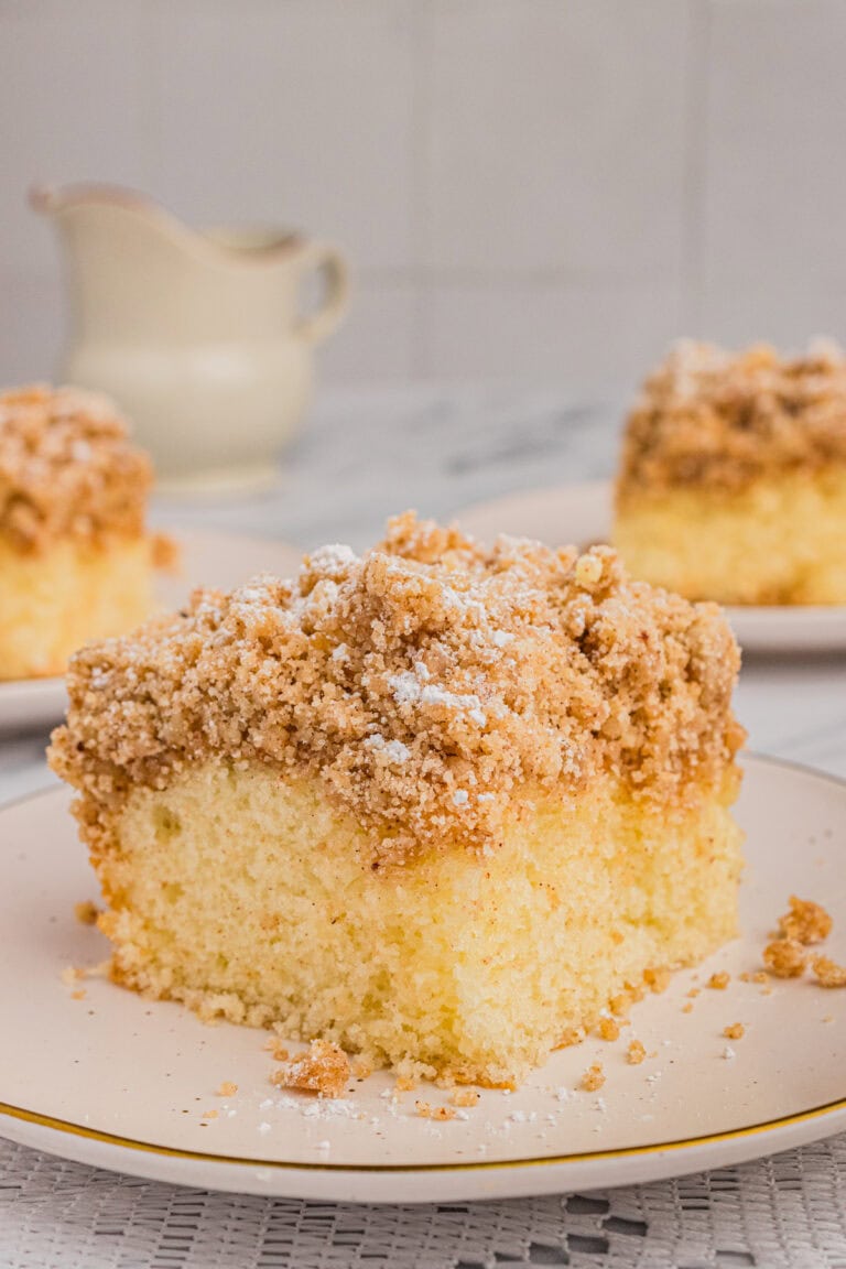 Crumb Cake with Cake Mix (Easy Shortcut Recipe!)