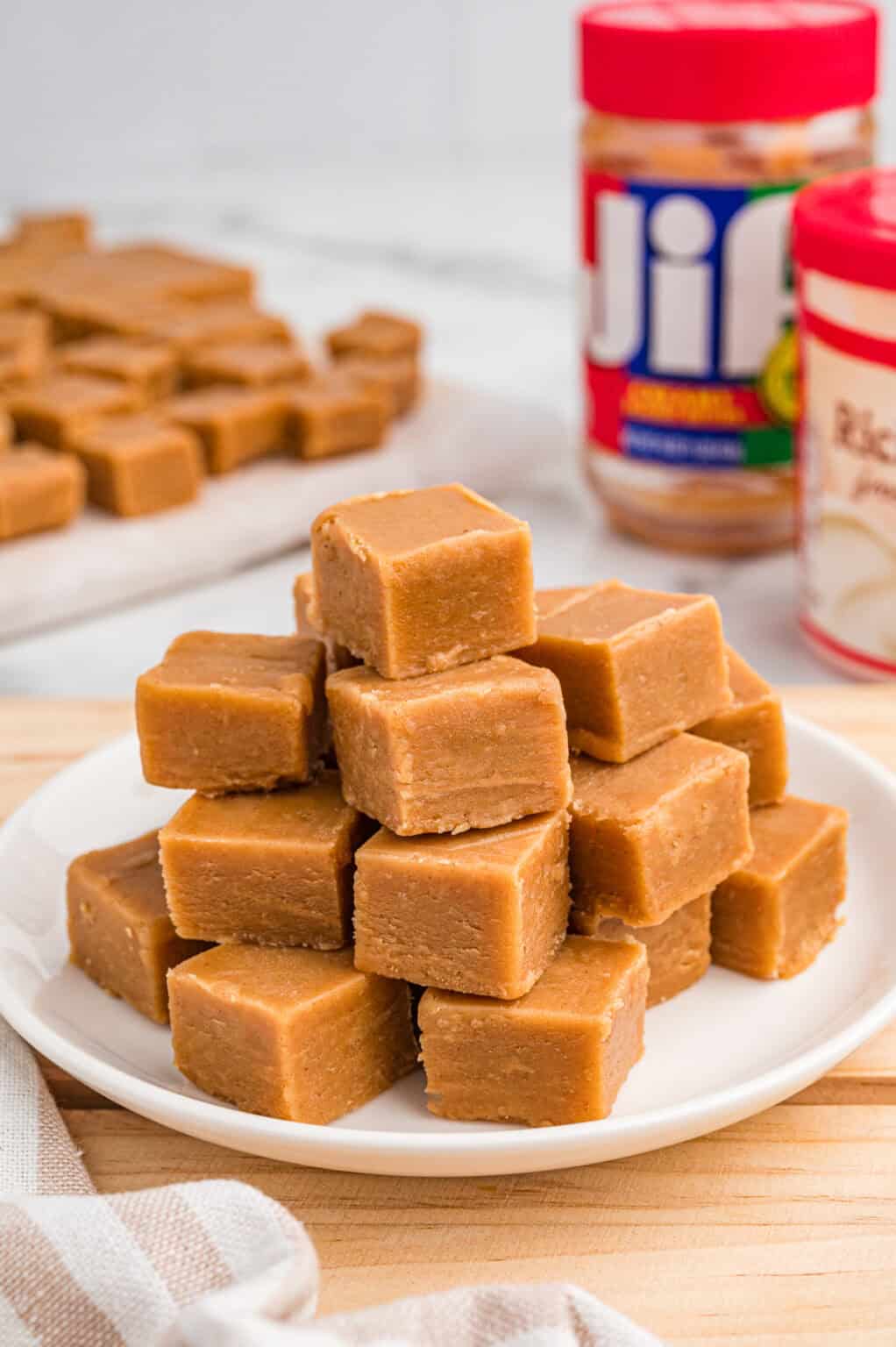 2-Ingredient Peanut Butter Fudge