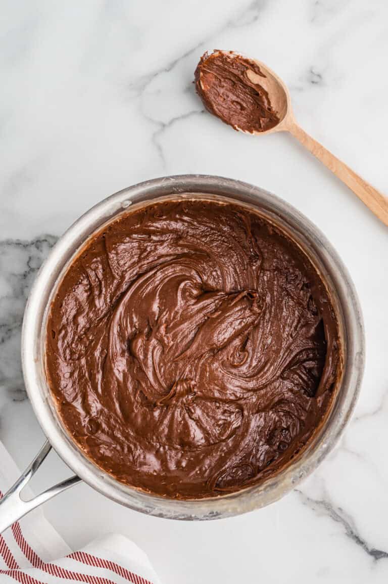 Marshmallow Fluff Fudge (Never Fail Recipe!)